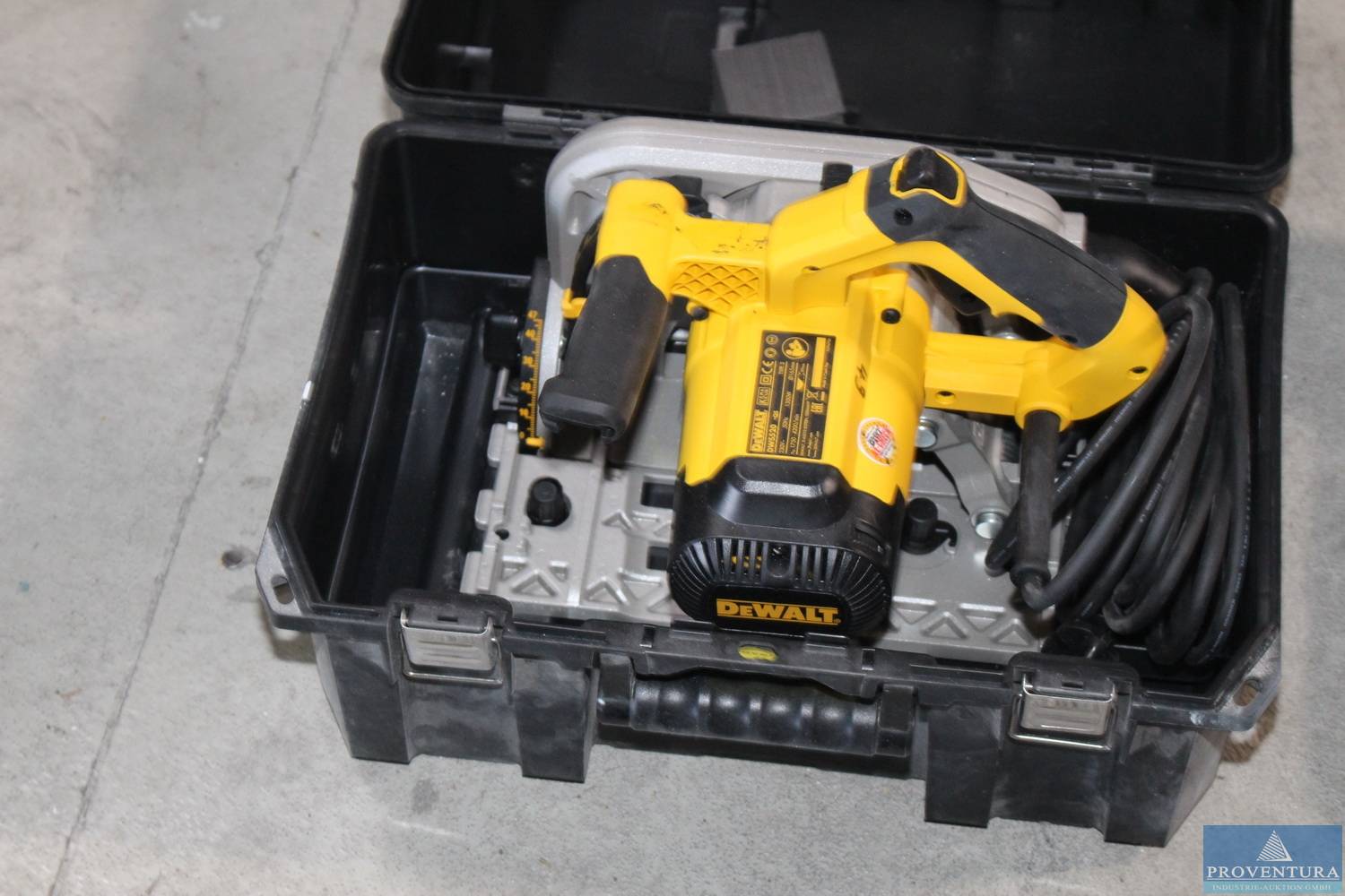 Handkreissäge DEWALT DWS520 Type 3