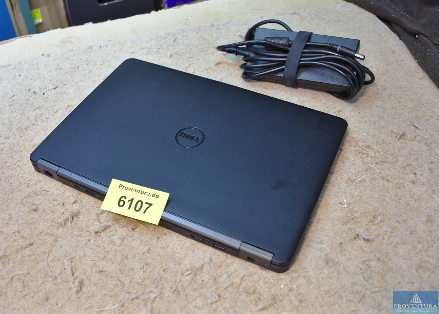 Laptop DELL P40G