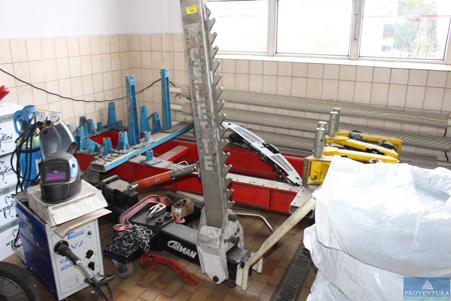 Dozer CELETTE Caiman