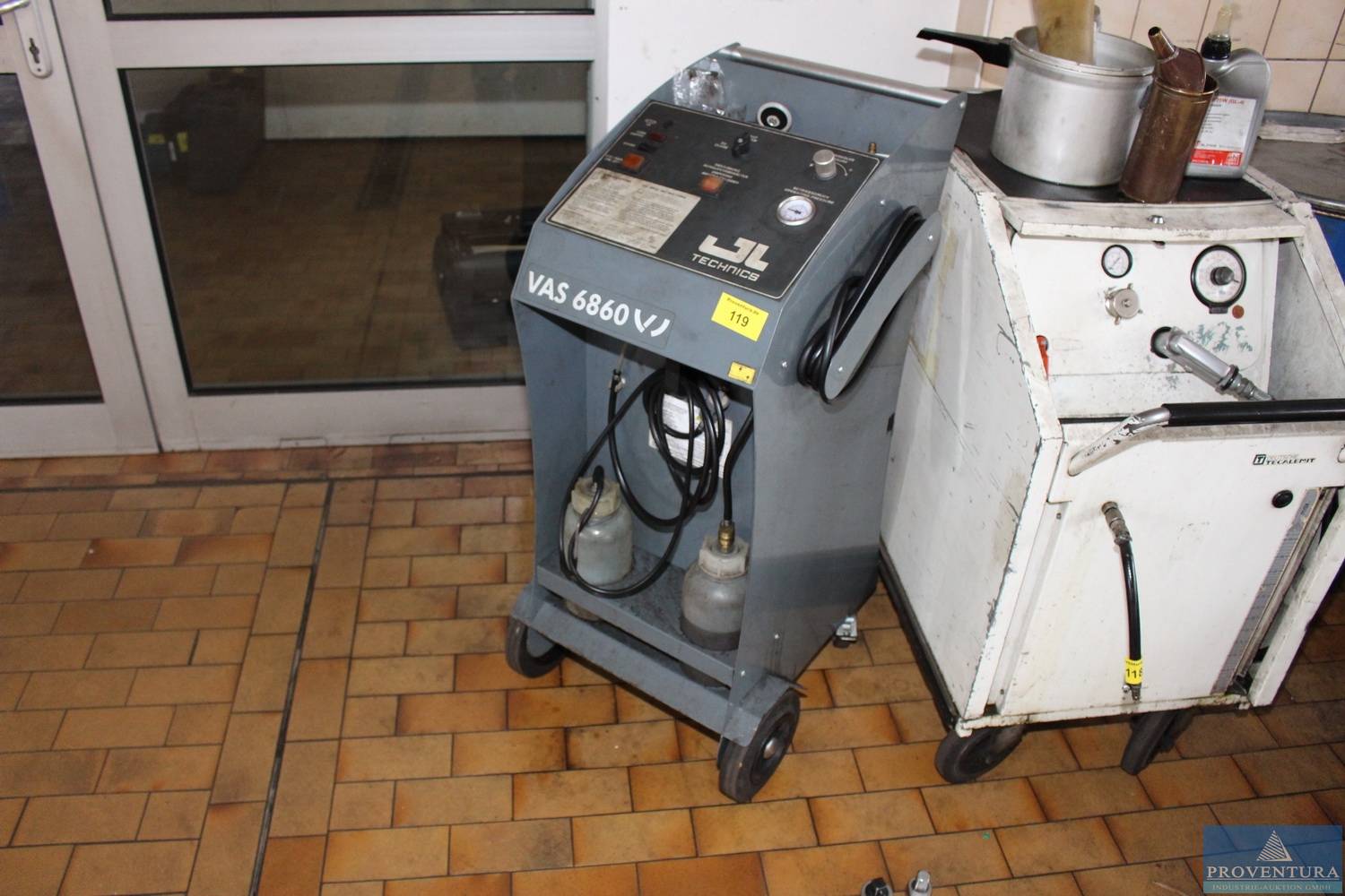 Bremsflüssigkeits-Füll- u. -evakuiergerät VAS 6860