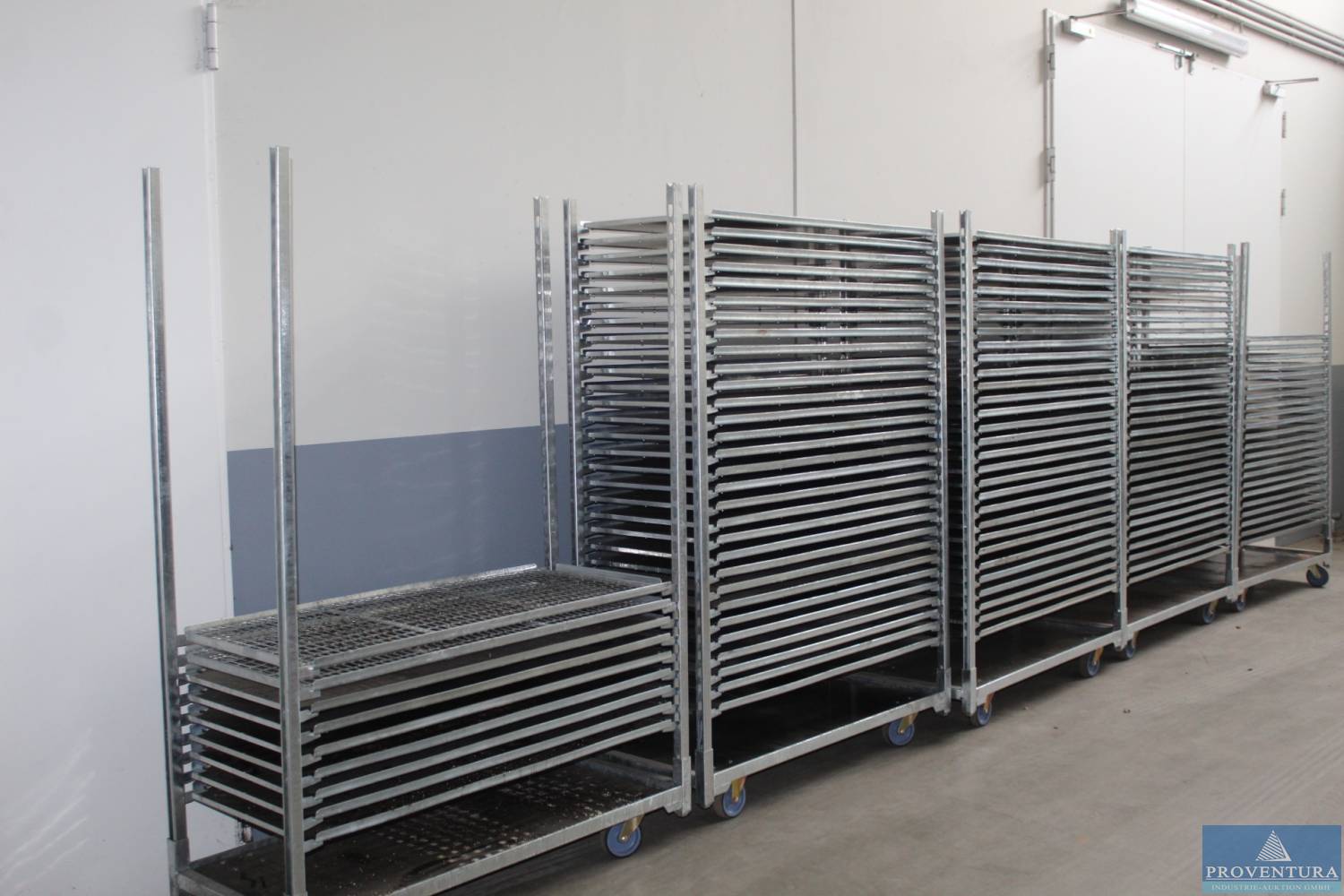 CC-Container Metall ca. 5 St.