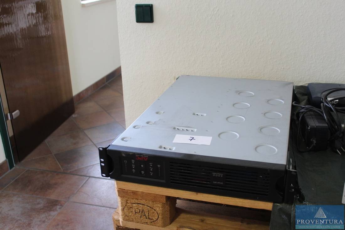 APC-USV Smart UPS 3000