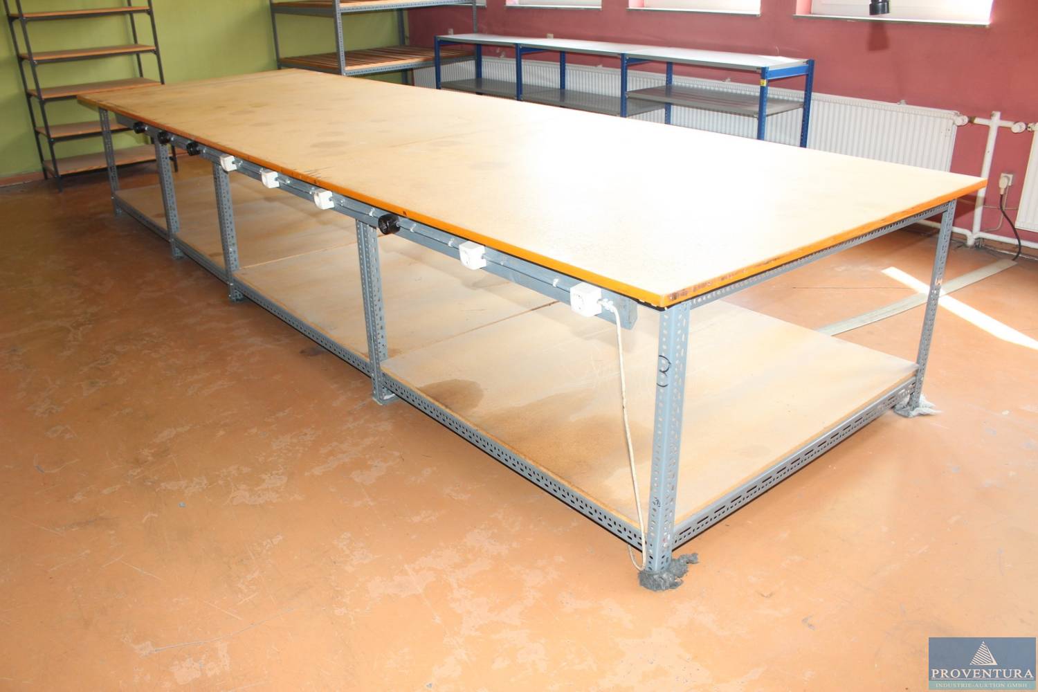 Arbeitstisch Blech ca. 470x160 cm