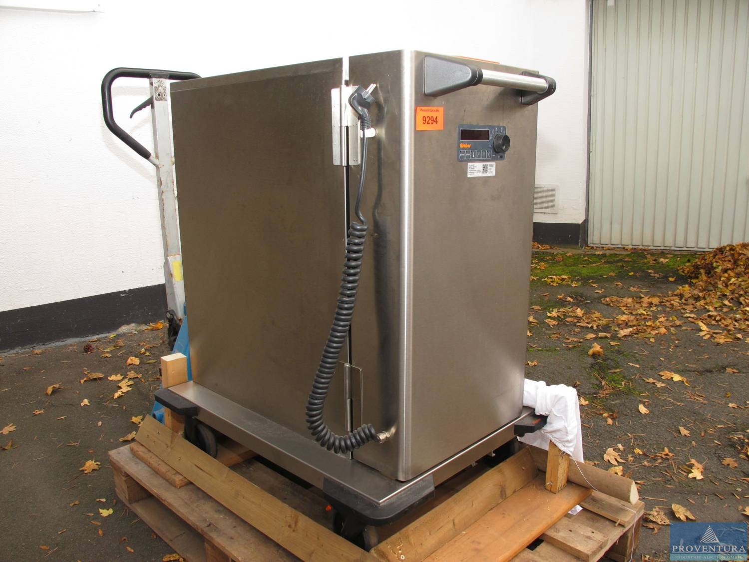 Hybrider Frontlader-Zubereitungswagen RIEBER Hybrid Kitchen 200