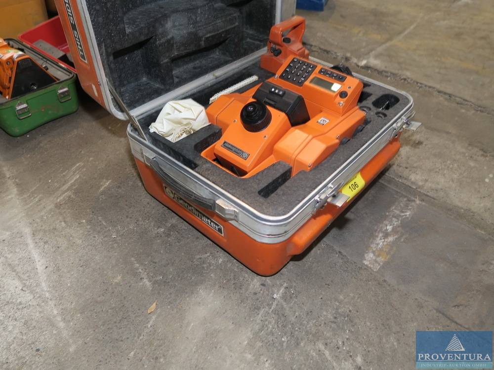 Theodolit GEODIMETER 400CDS