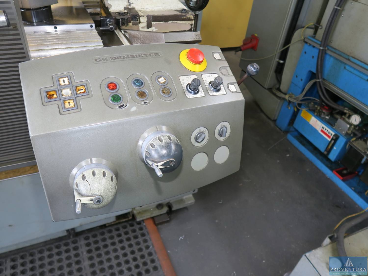 CNC-Drehmaschine GILDEMEISTER NEF 320