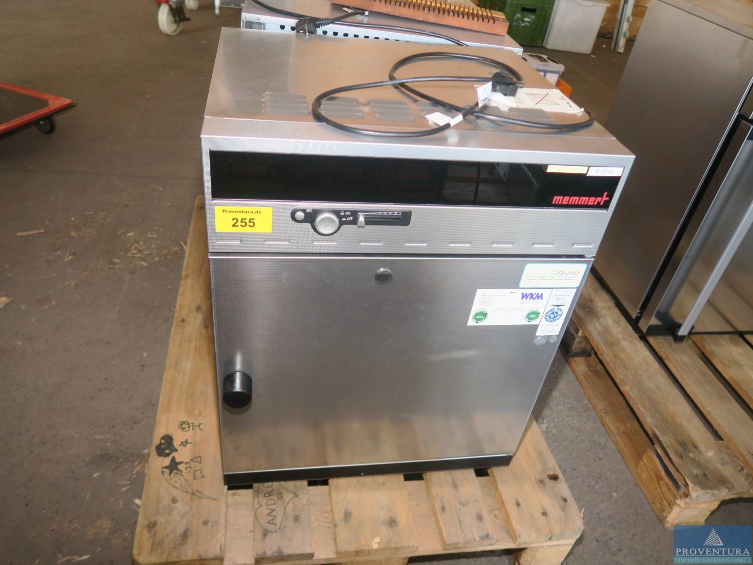 Universal-Wärmeschrank MEMMERT UFB 400