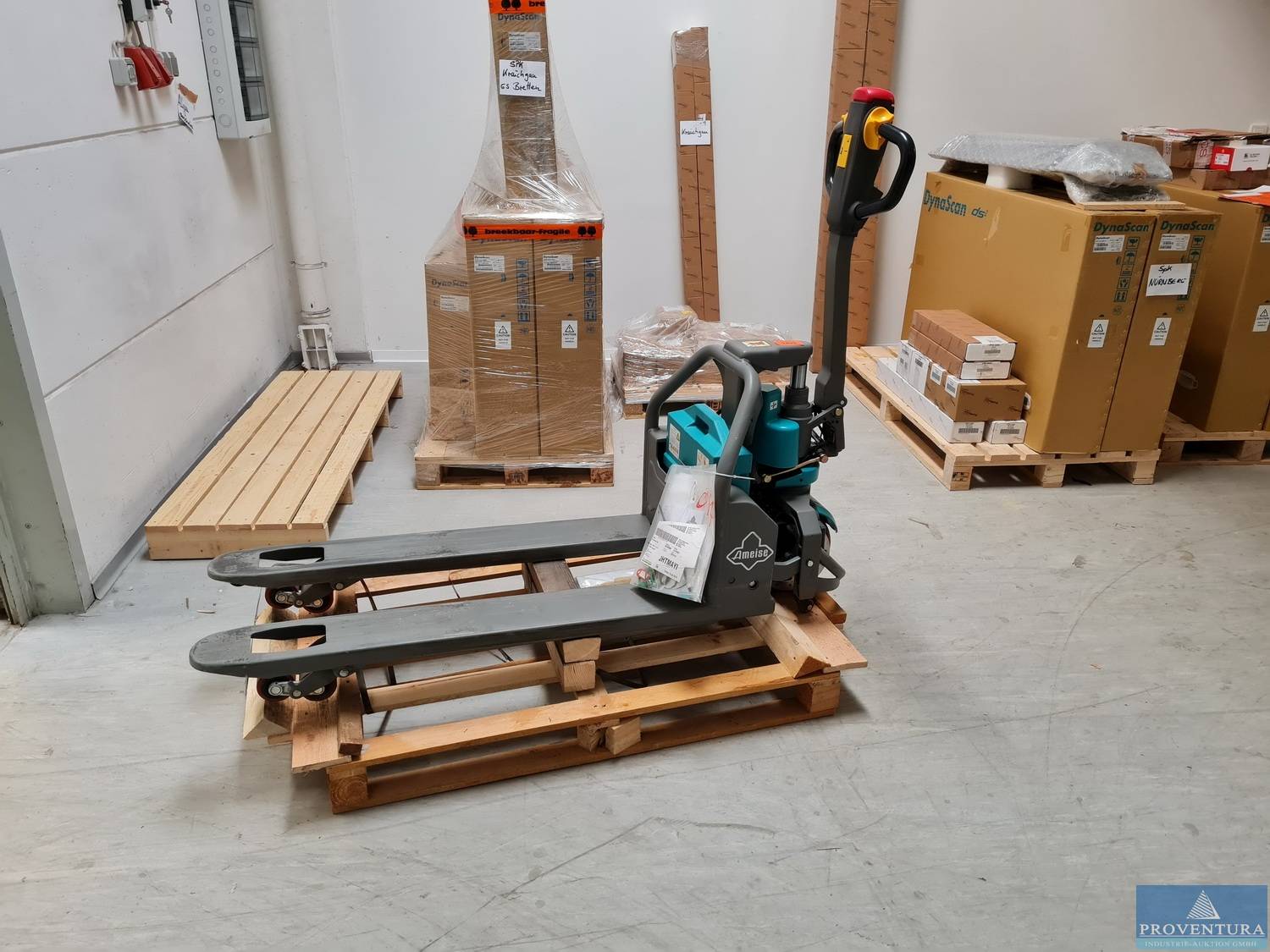 Niederhubwagen JUNGHEINRICH Ameise CBD12W-Li