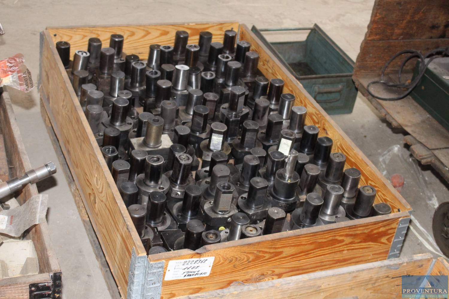 Werkzeugaufnahmen VDI 40 ca. 90 St.