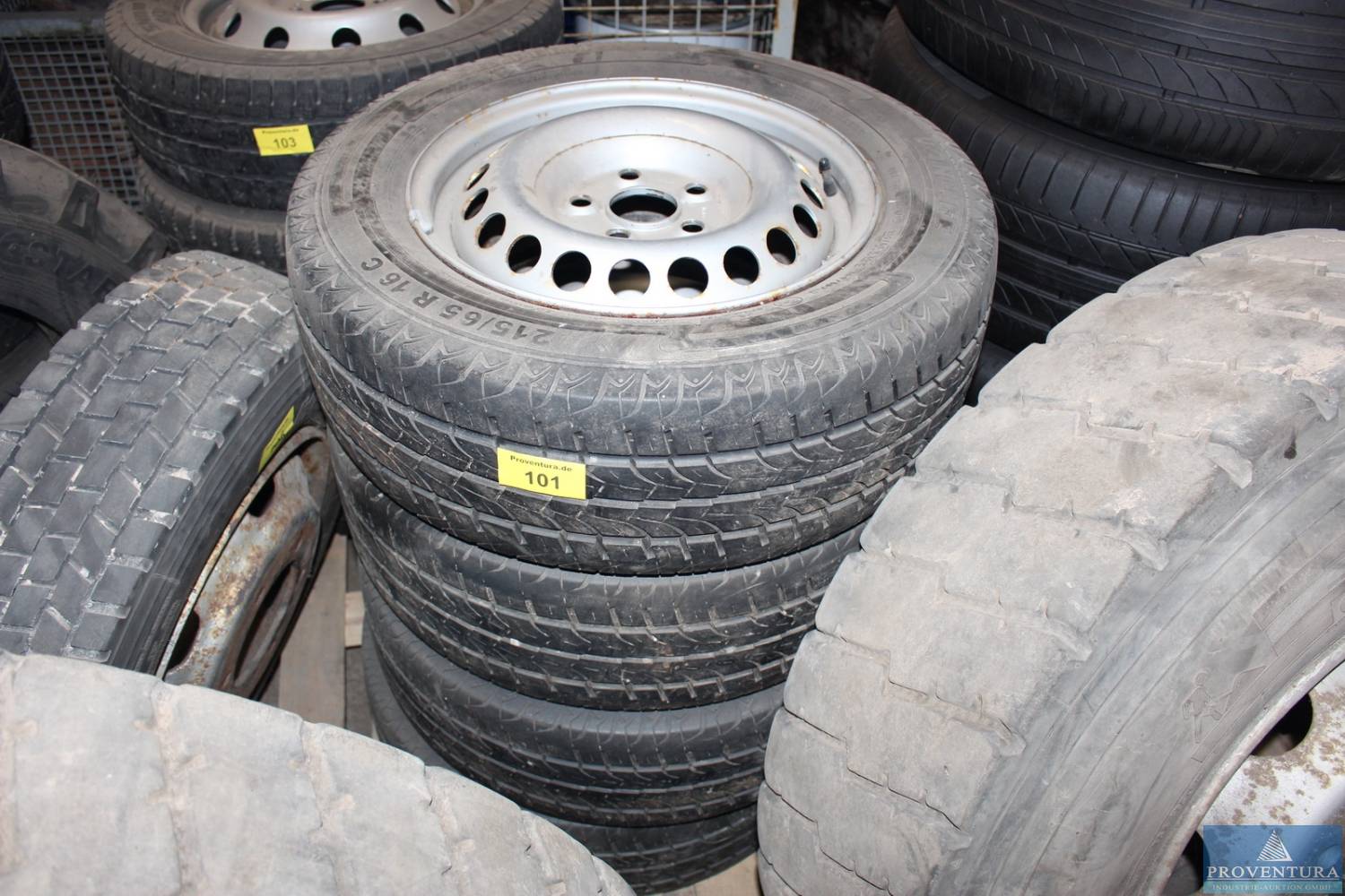 Transporter-Sommerrädersatz SEMPERIT Van-Life 215/65 R16C