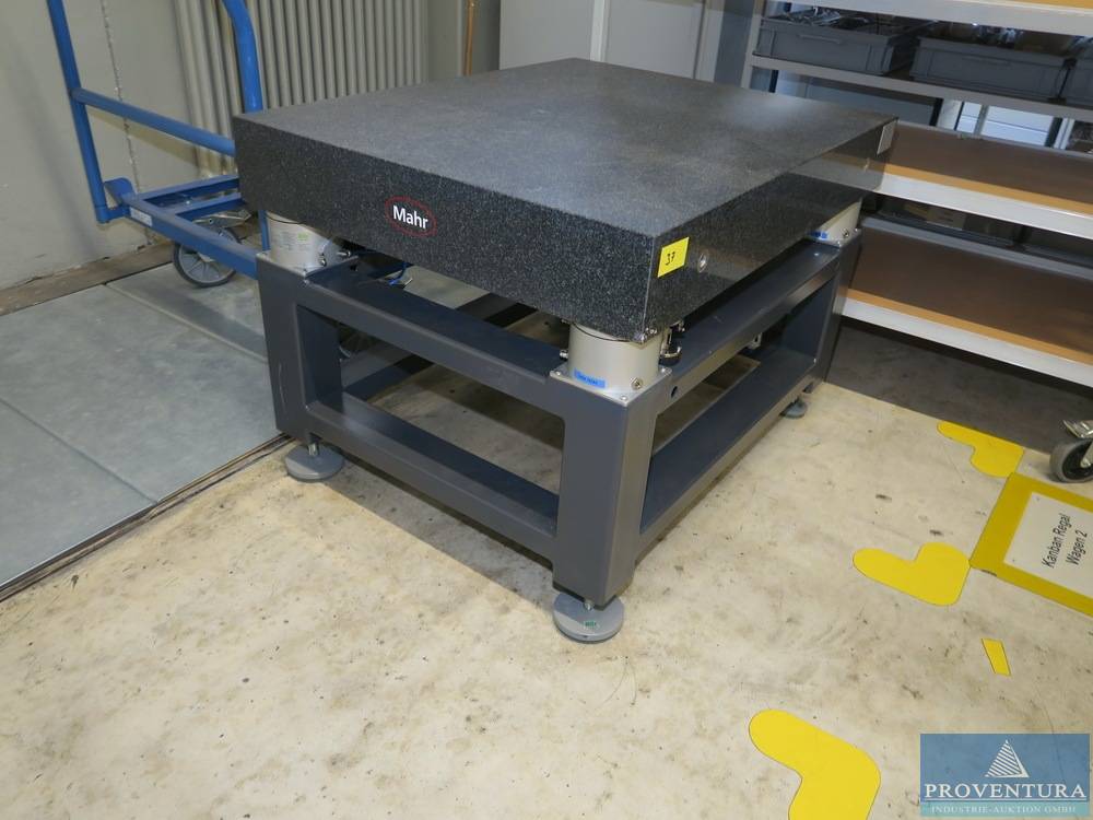 Schwingisolierter-Labortisch /Messtisch MAHR MarForm MMQ Bj. 2023