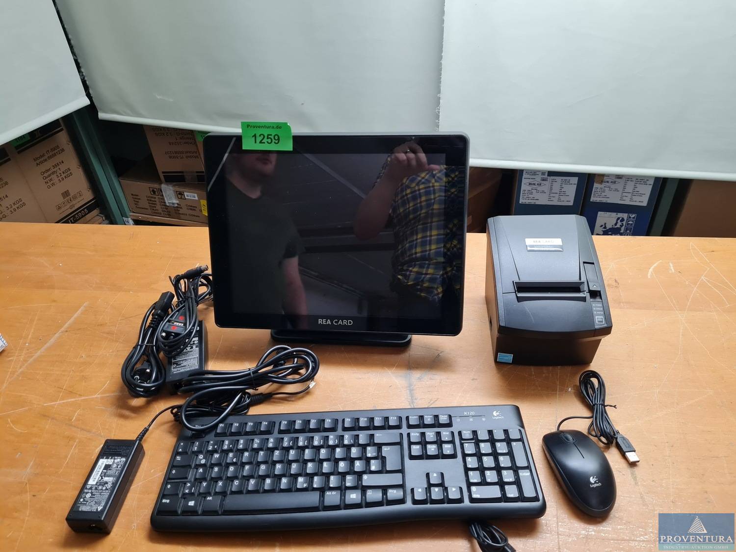 PC-System aus ehemaligen Kassenarbeitsplatz POINDUS Varipos 715S