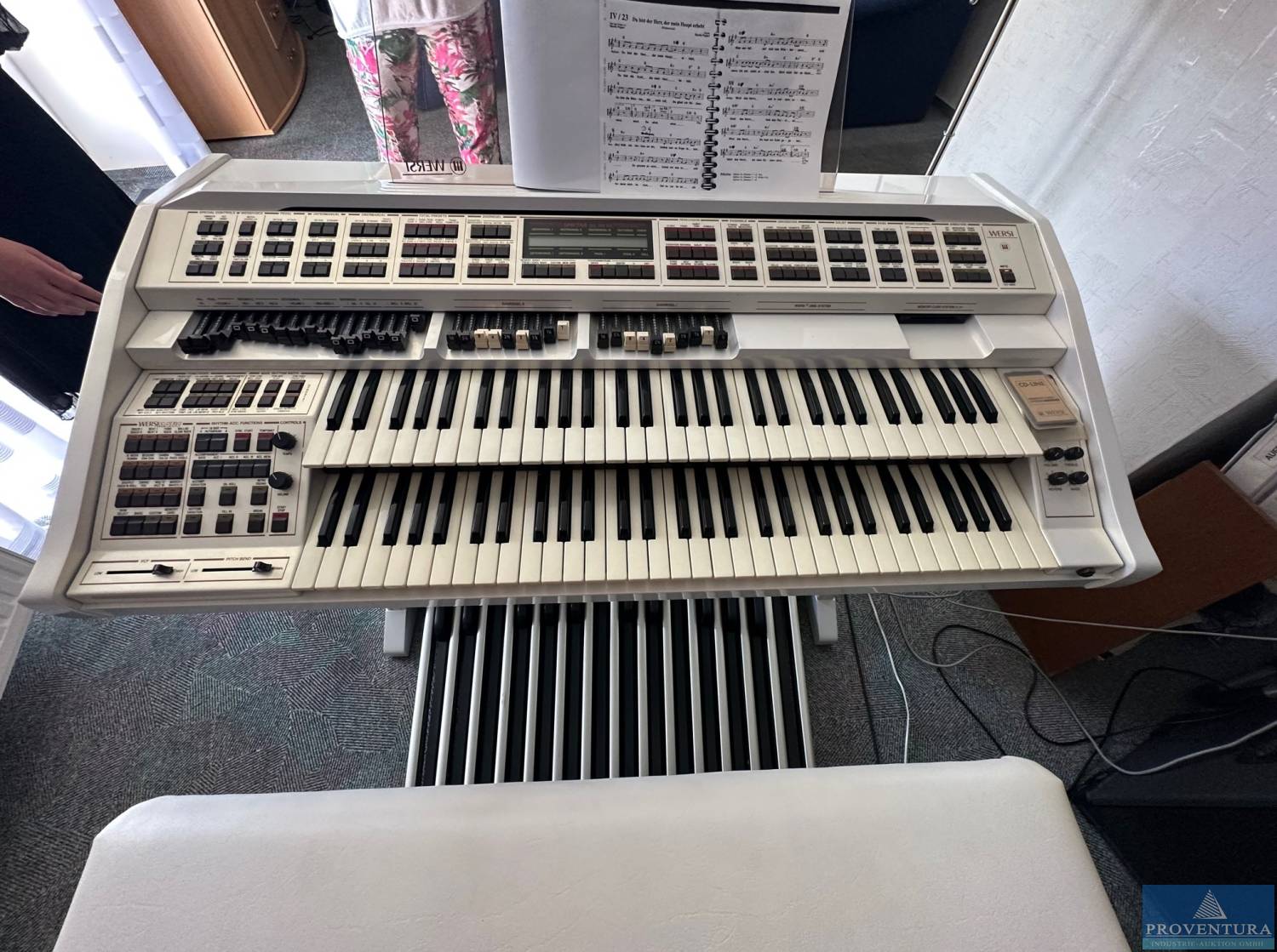 Komplettgebot Heimorgel WERSI Spectra DX700CD perlmuttweiss