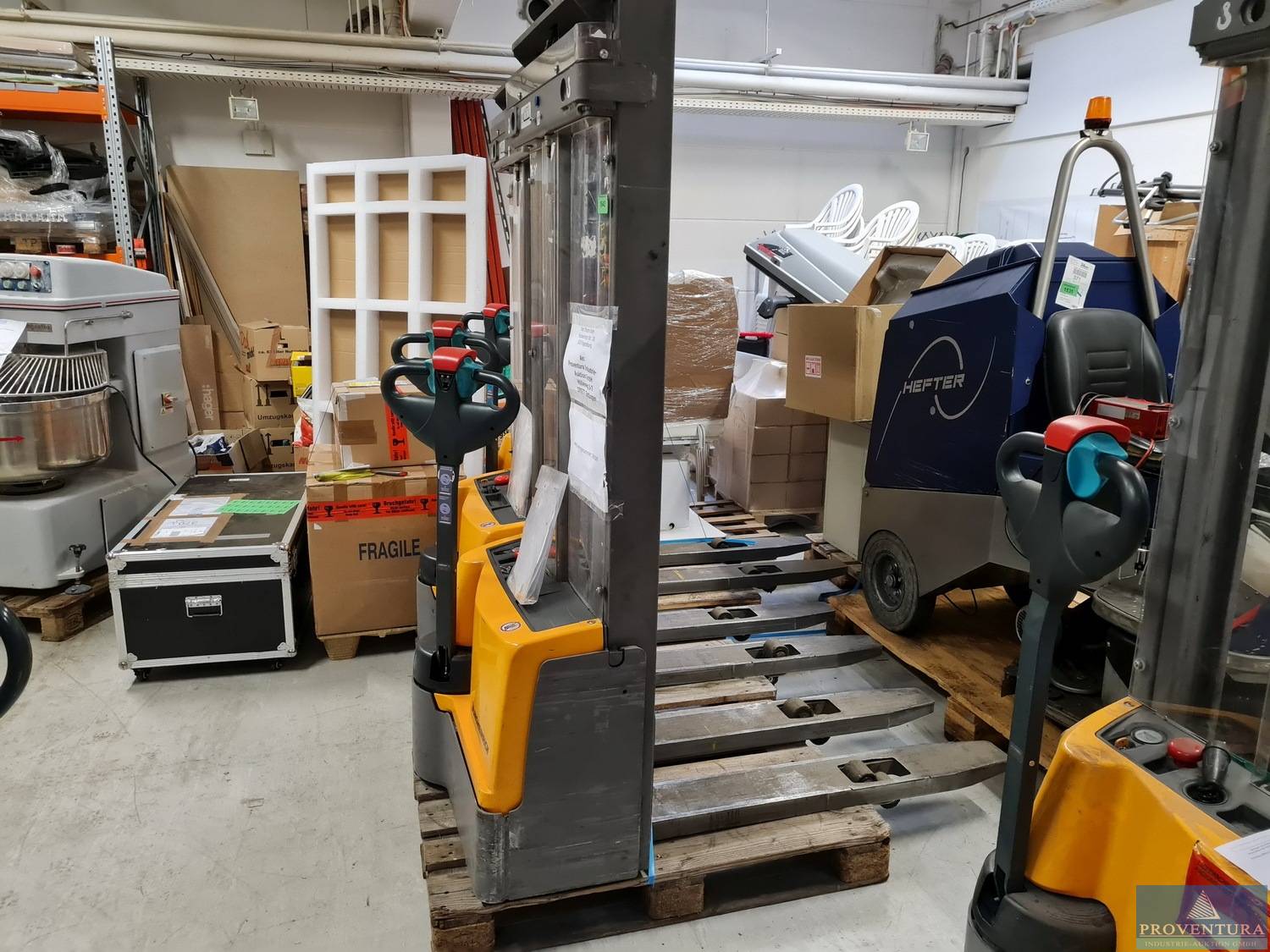 Elektro-Stapler JUNGHEINRICH EJC M10 Option G115-330ZT Defekt