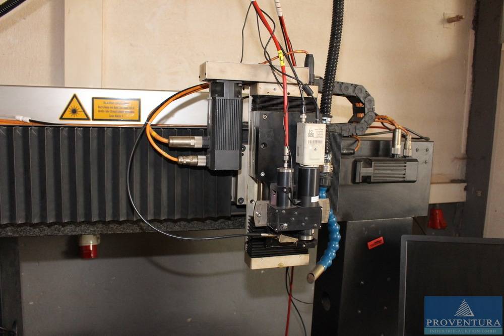 CNC-Laser-Schneidanlage BAASEL Lasertech