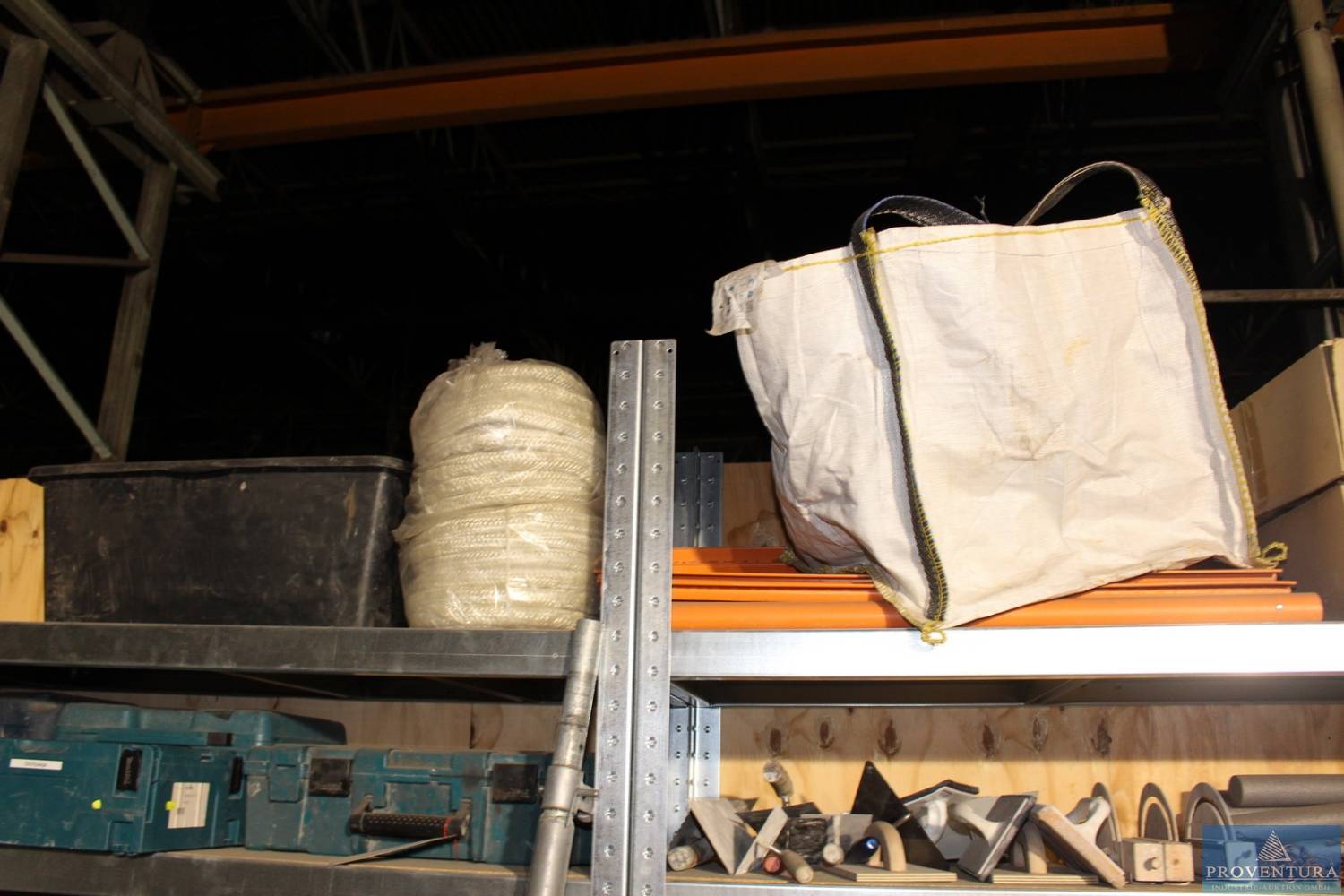 Verbrauchsmaterial Schrauben