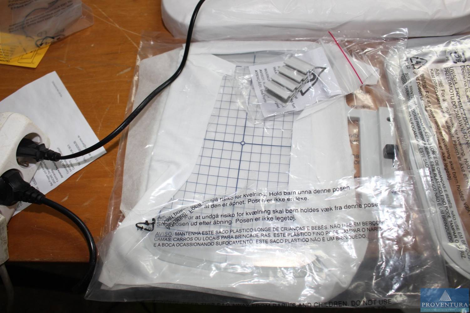 Ein-Nadel-Stickmaschine JANOME MC500E