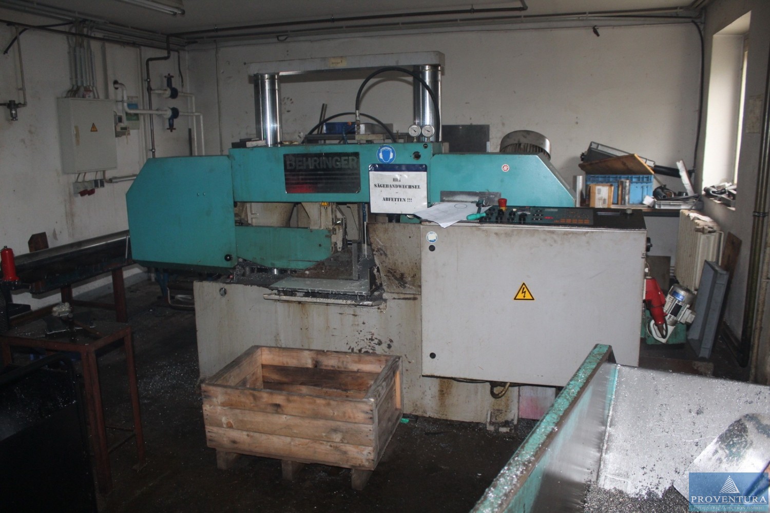 Bandsägeautomat BEHRINGER HBP360 A