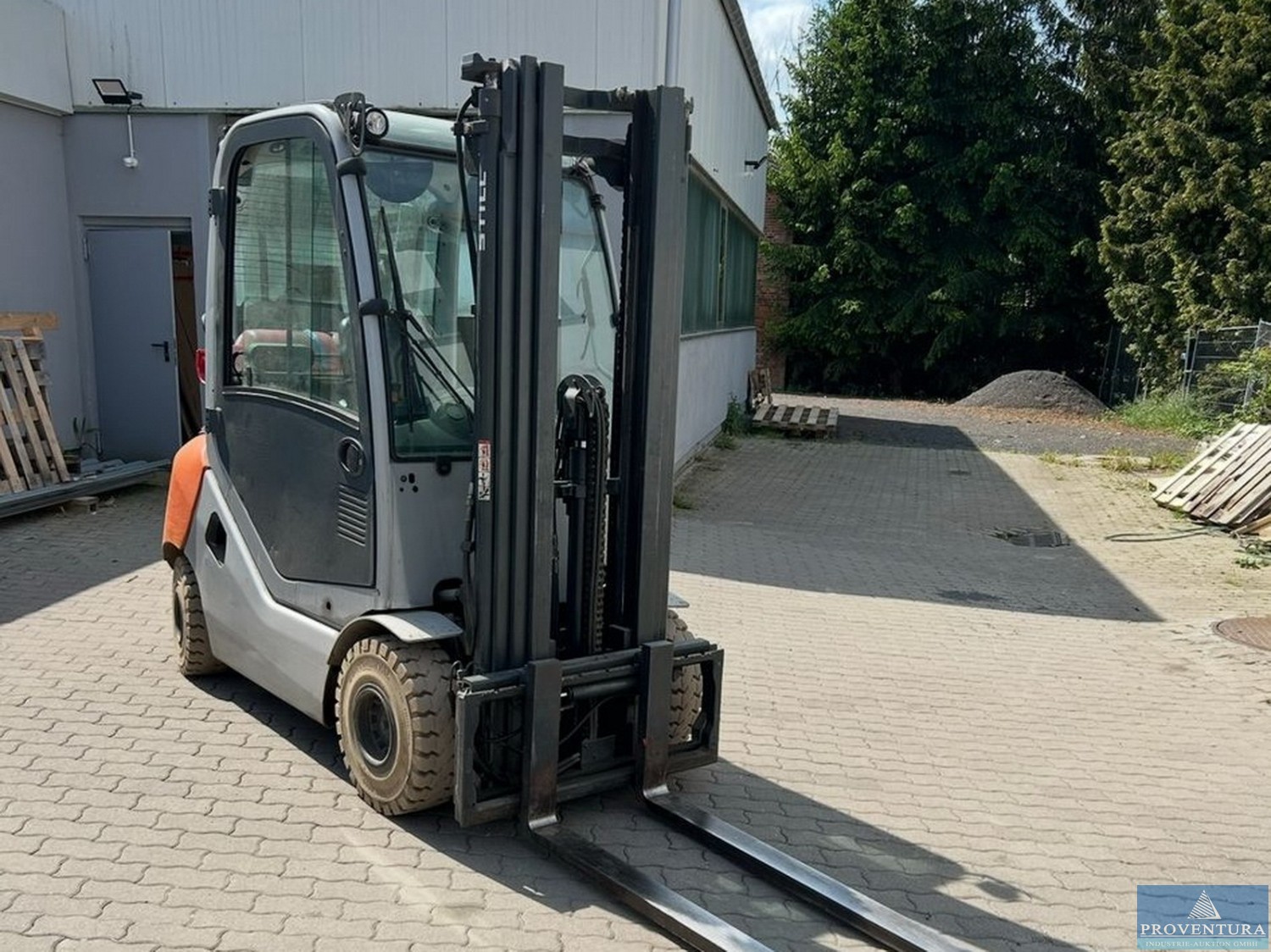 Gas-Gabelstapler STILL RX 70-25T Tragkraft 2.500 kg Bj. 2013