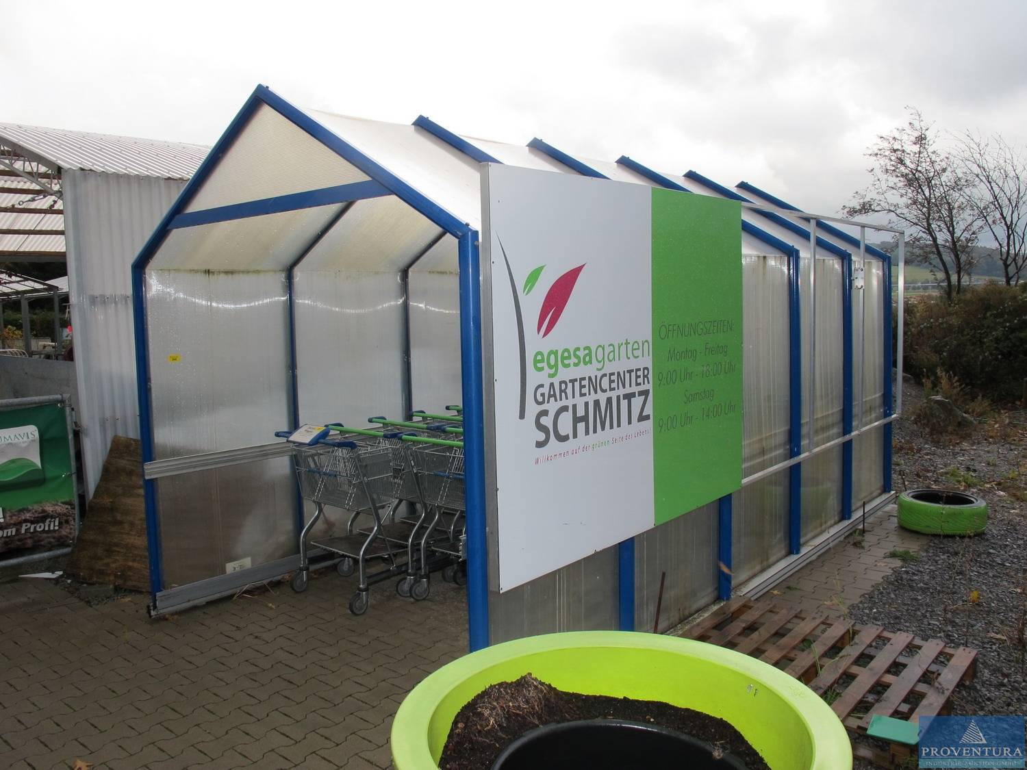 Unterstand für Einkaufswagen