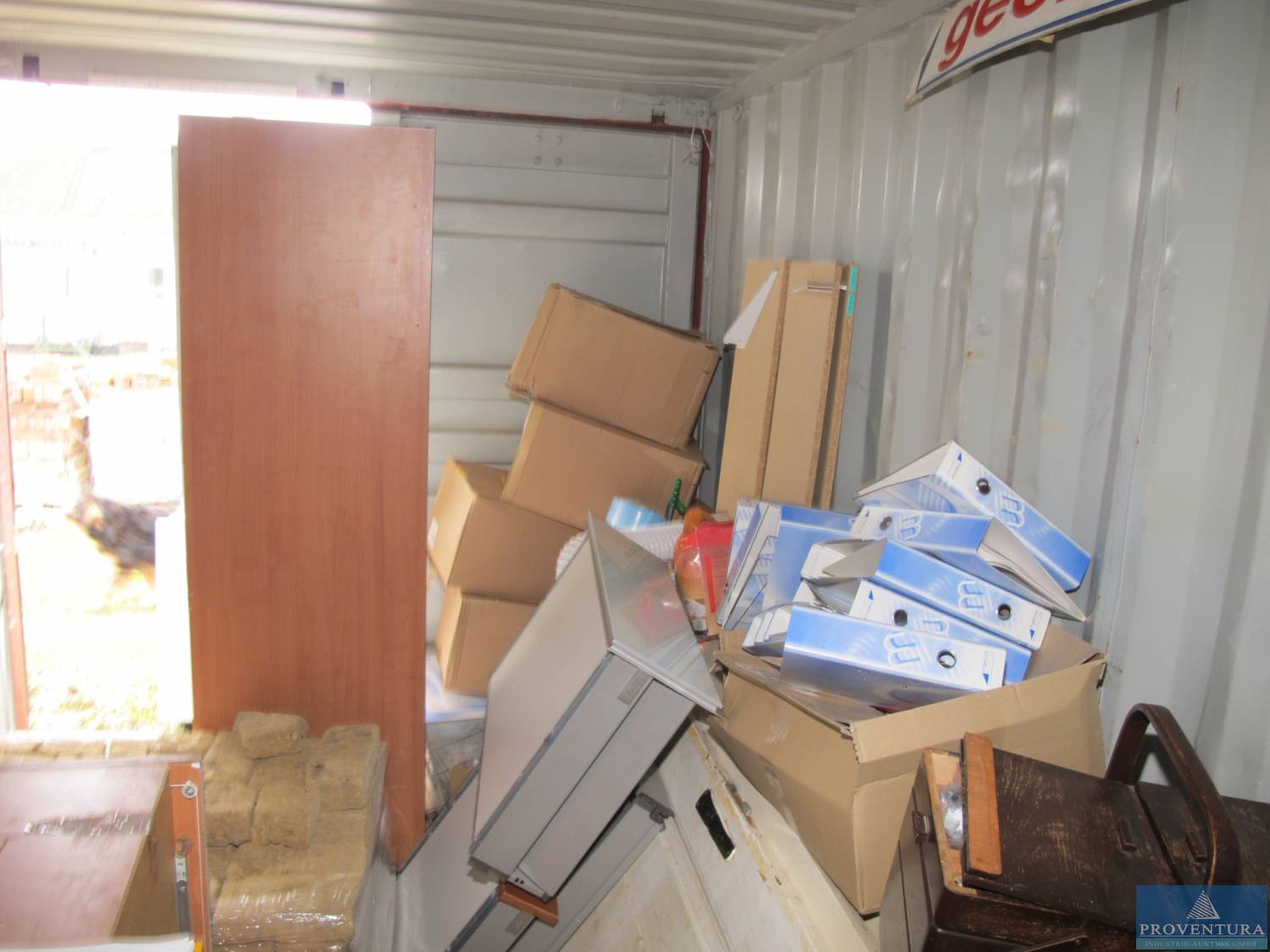 Container-Inhalt komplett