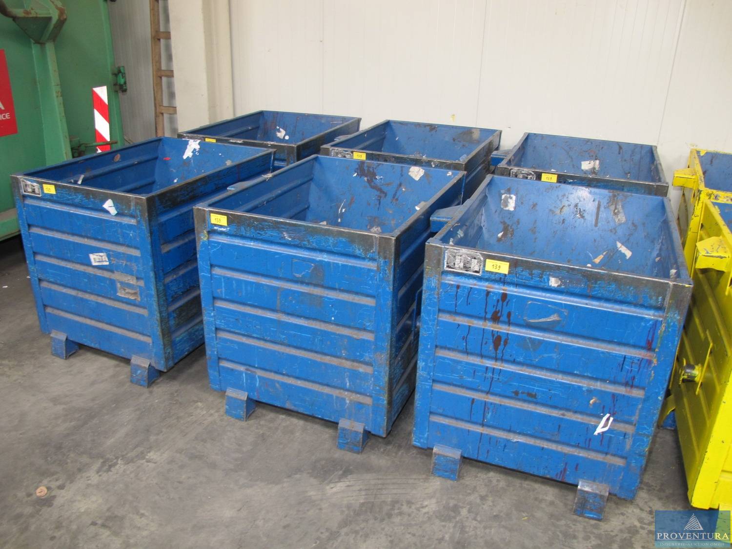 Schüttcontainer blau