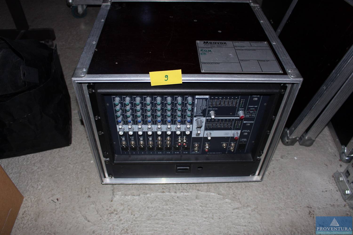 Mischpult YAMAHA EMX212S