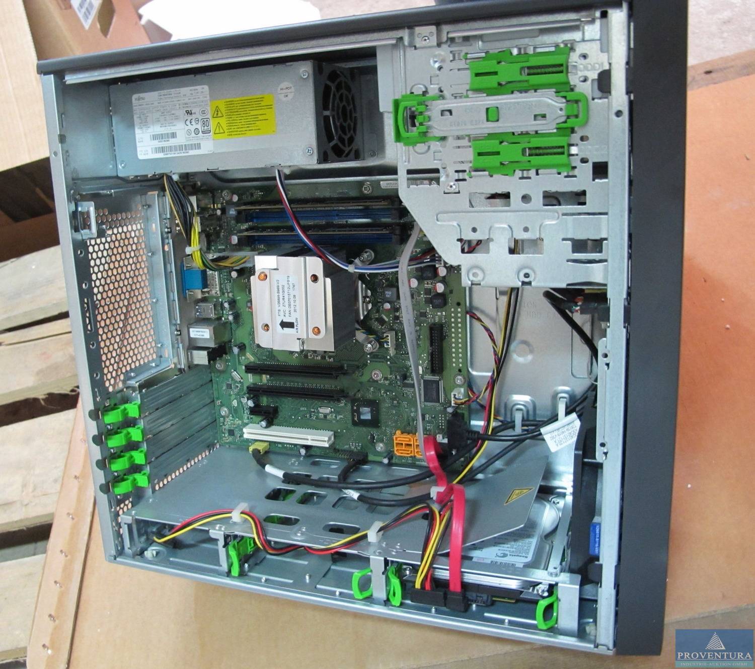 PC FUJITSU-SIEMENS Esprimo P910