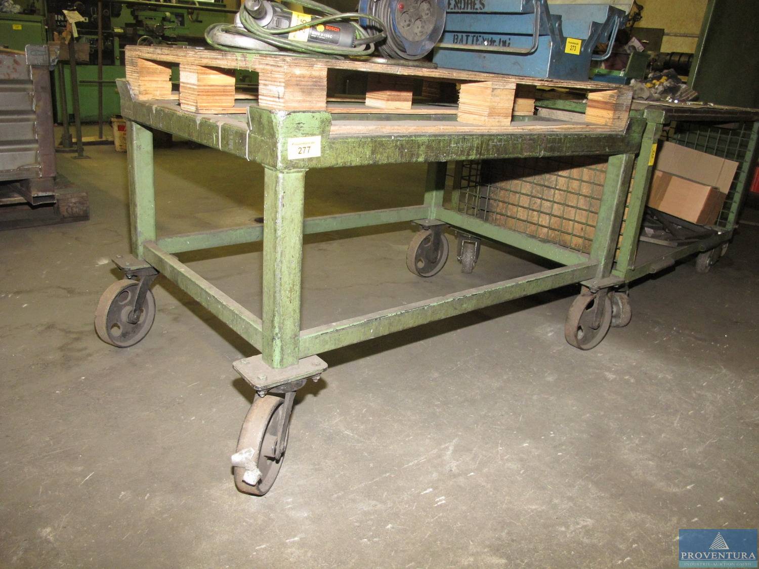 Materialwagen Stahl
