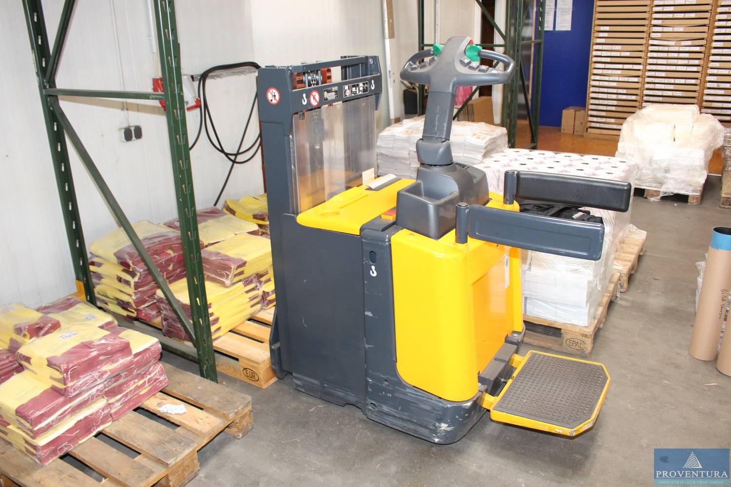 Elektro-Deichselstapler JUNGHEINRICH ERD 220