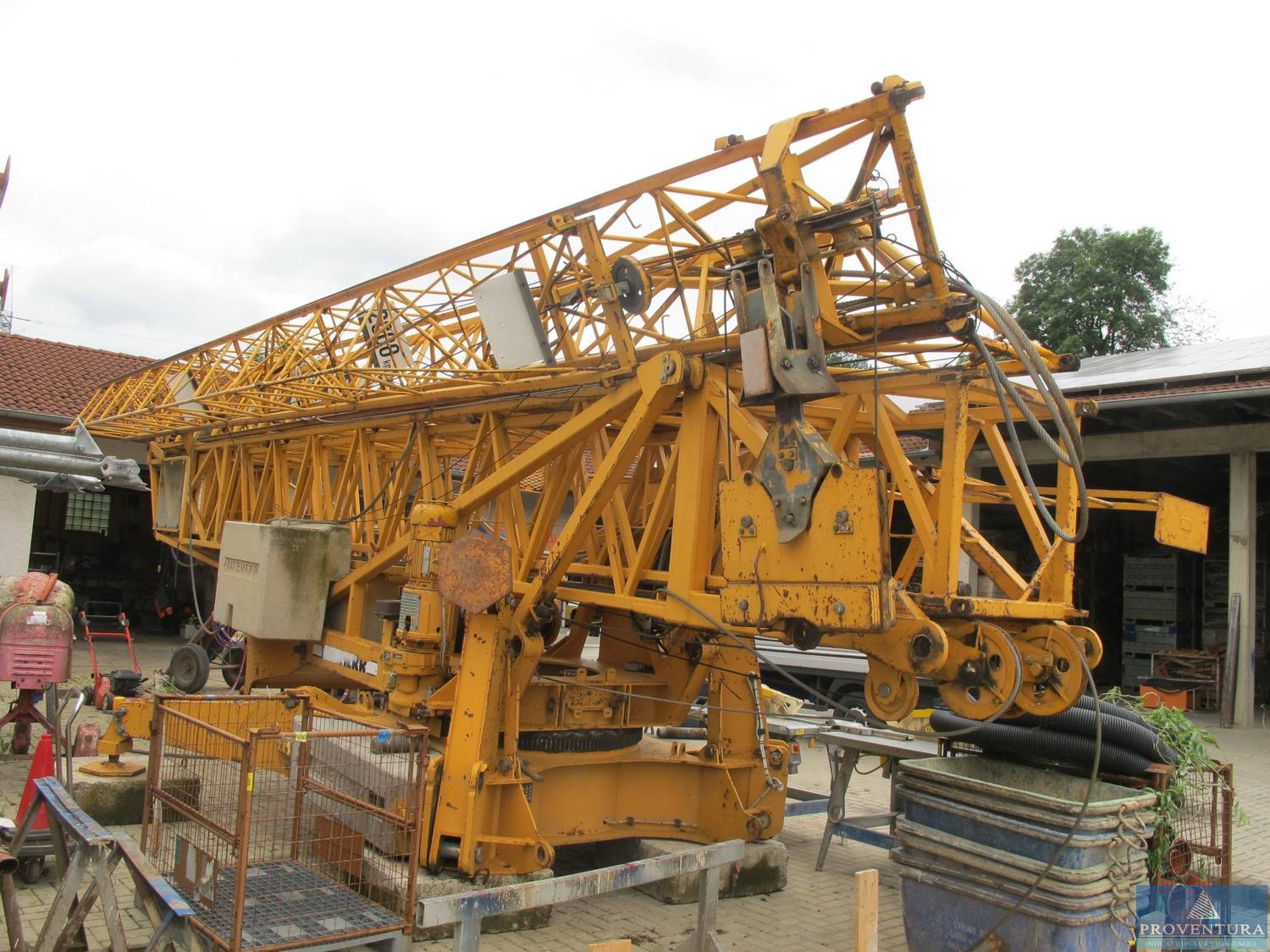 Turmdrehkran LIEBHERR 35 K
