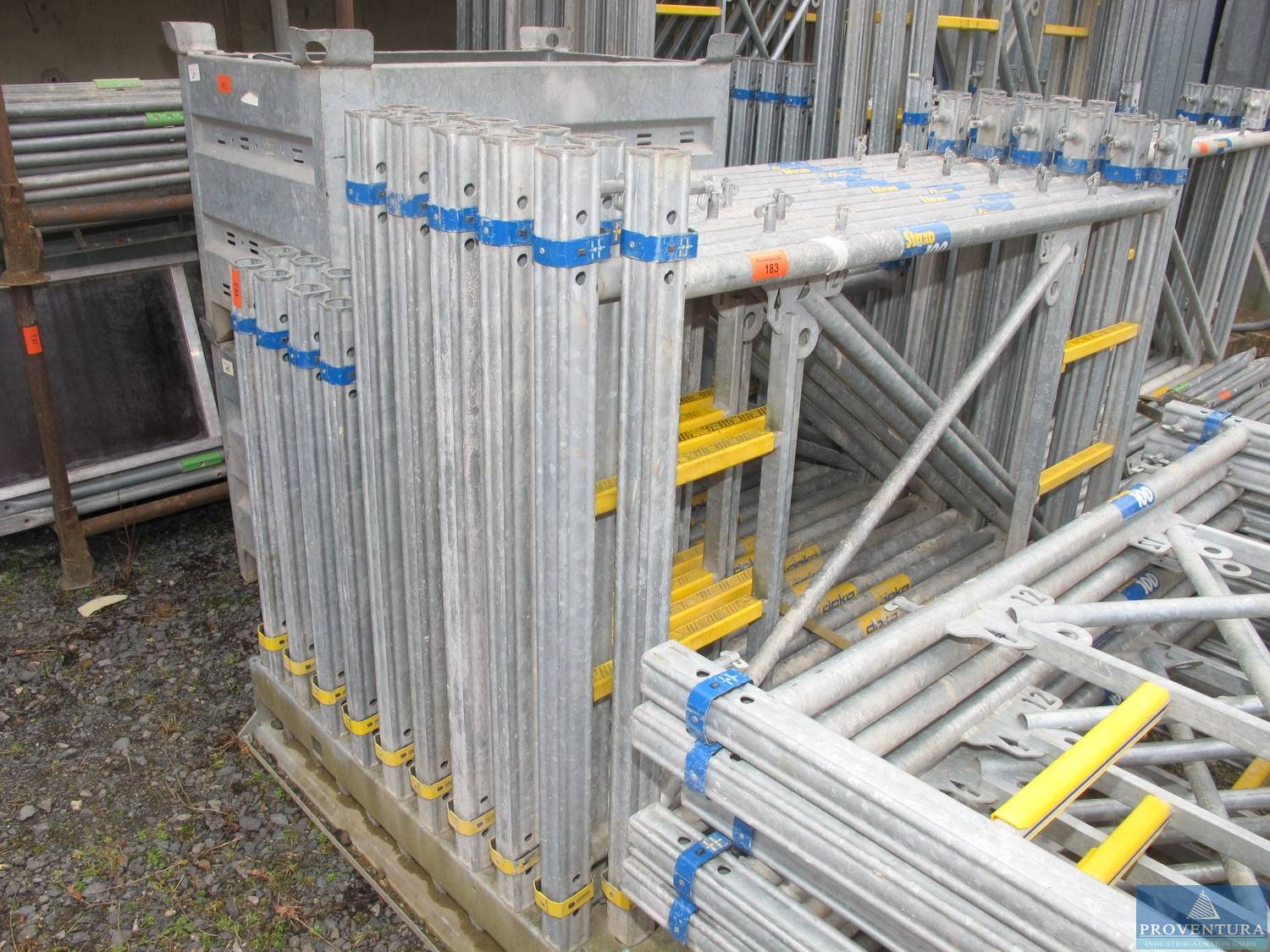 Schwerlastturm-Teile DOKA Staxo 100: 12 Stellrahmen 90 cm